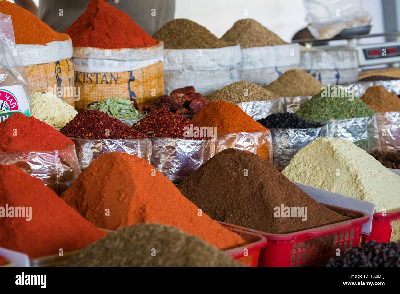 Traditional bazaar with spices in Tashkent, Uzbekistan Stock Photo - Alamy