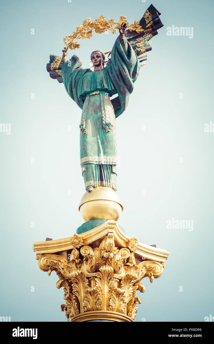 Kiev statue of liberty hi-res stock photography and images - Alamy