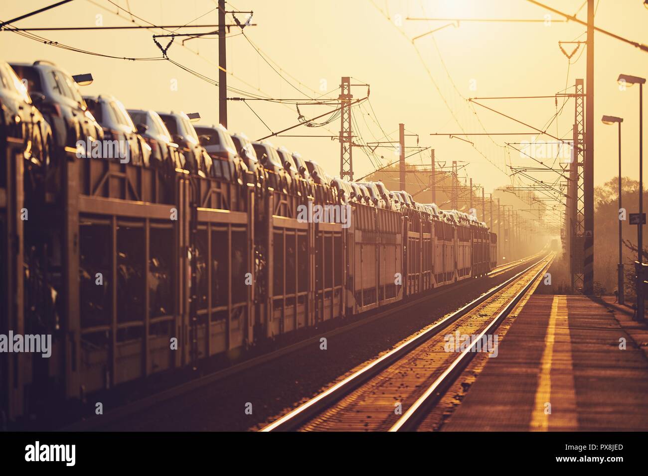 Railroad freight car hi-res stock photography and images - Alamy