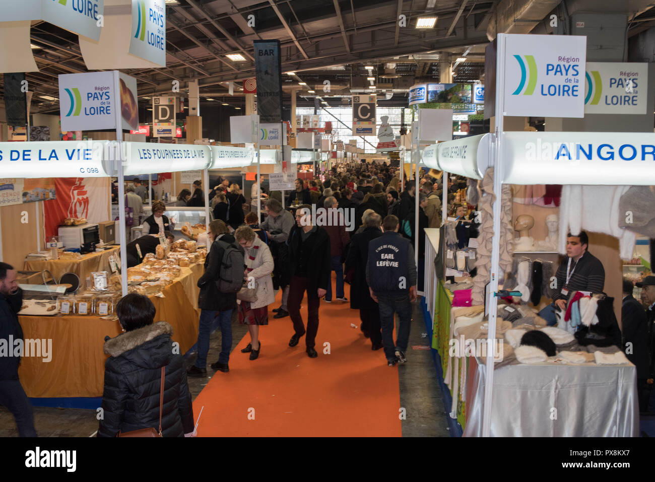 Animation at the 2018 agriculture show in Paris France Stock Photo - Alamy