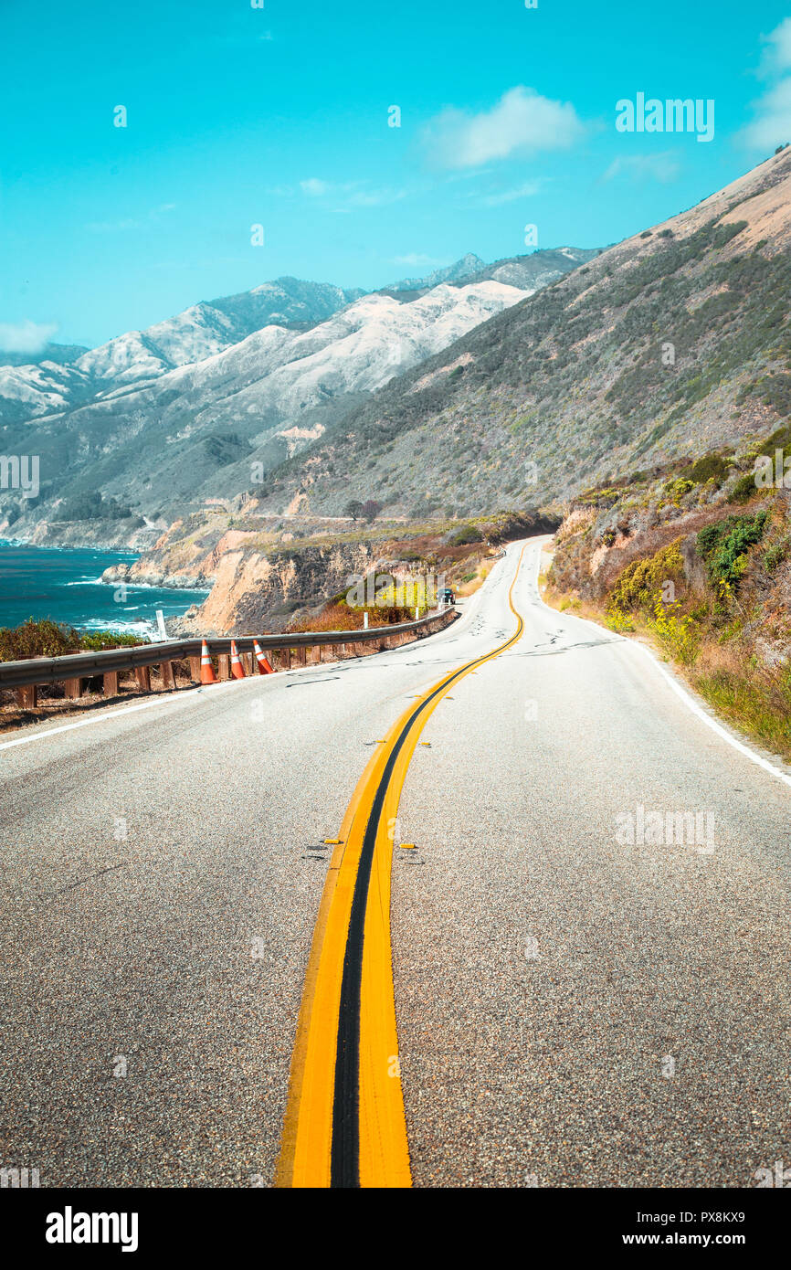 Highway hi-res stock photography and images - Alamy