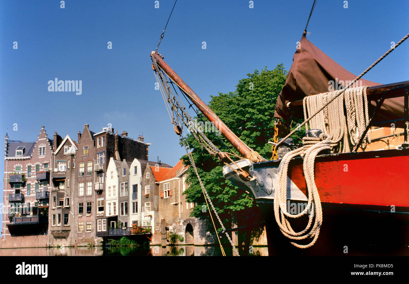 Historical 'Delfshaven' is the oldest part of Rotterdam and not damaged ...