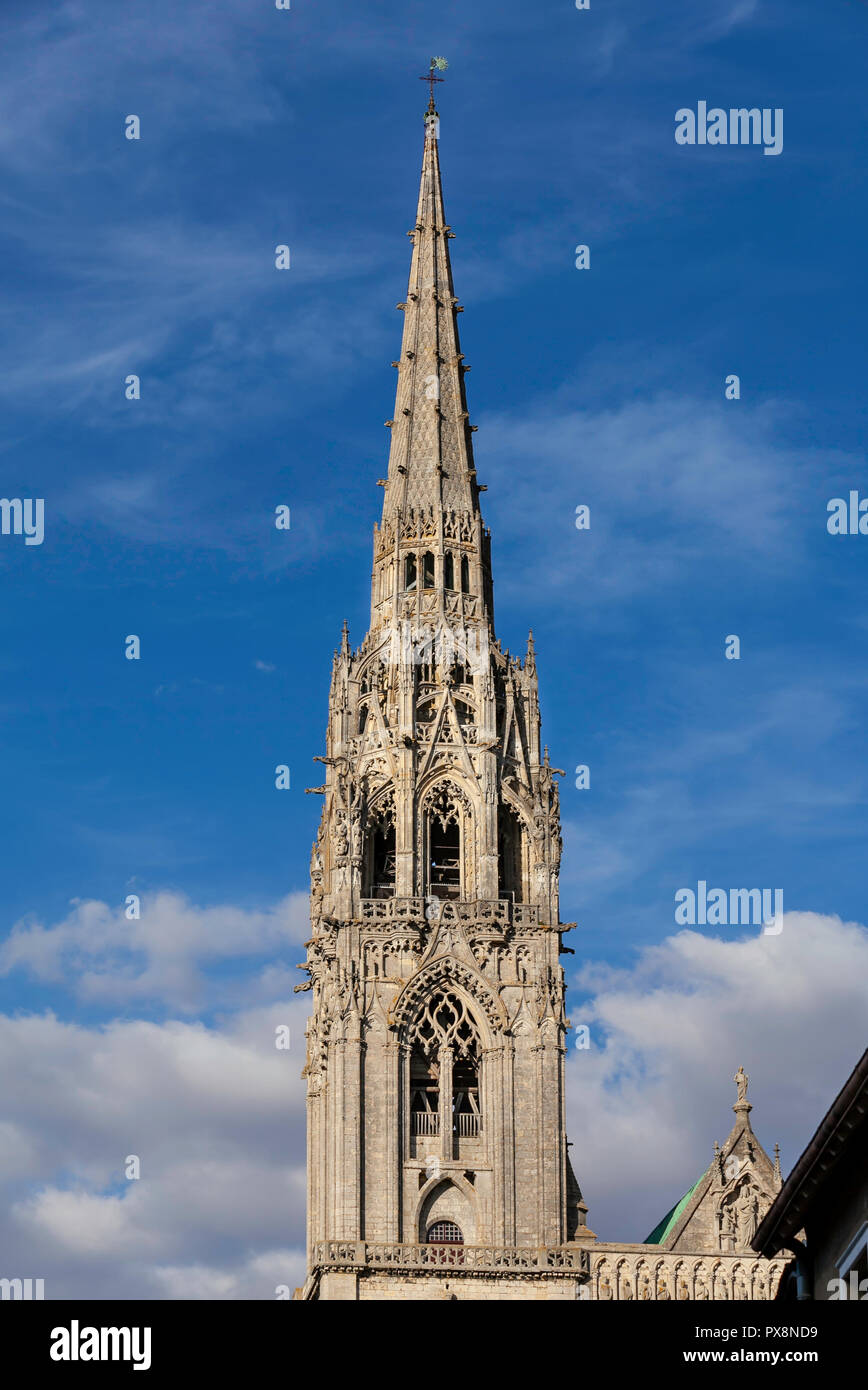 Chartres cathedral bell tower hi-res stock photography and images - Alamy