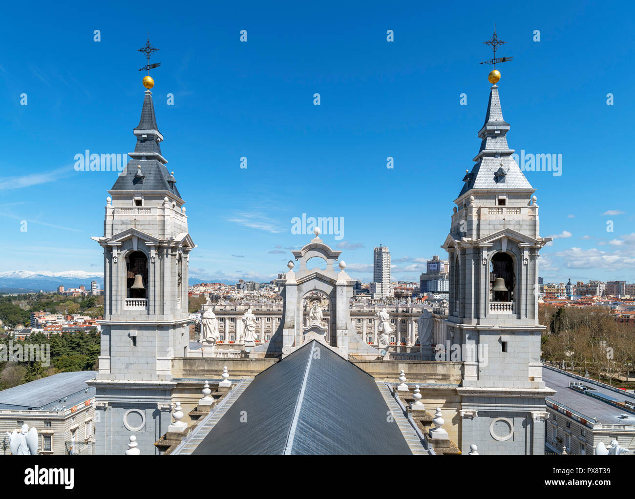 Rooftop cathedral hi-res stock photography and images - Alamy