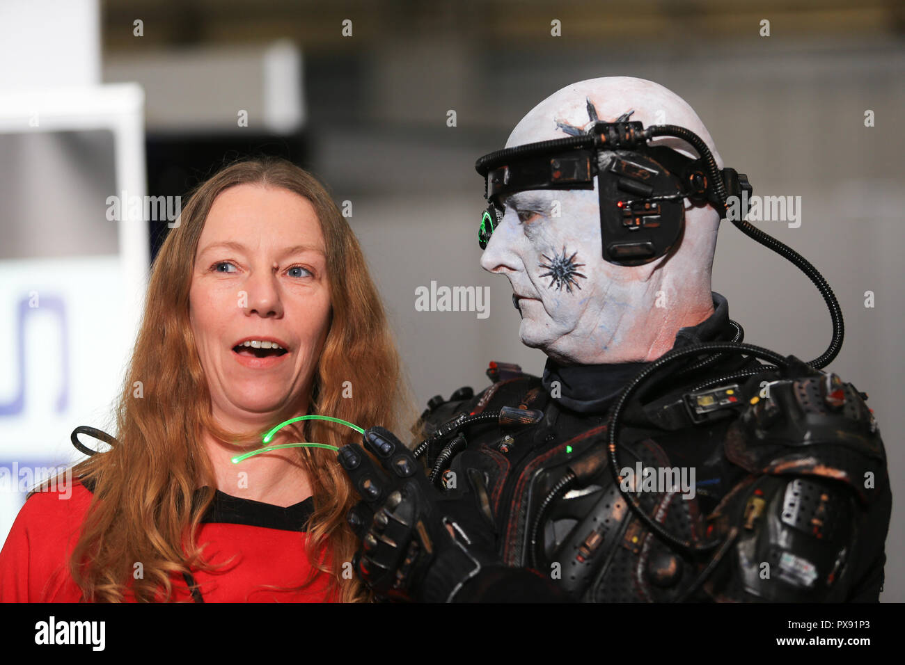 Birmingham NEC, UK. 20th October, 2018. Visitors arrive for the annual ...