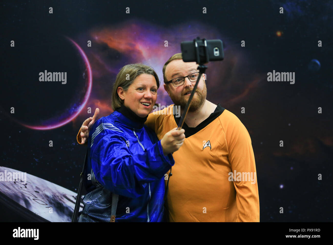 Birmingham NEC, UK. 20th October, 2018. Visitors arrive for the annual ...