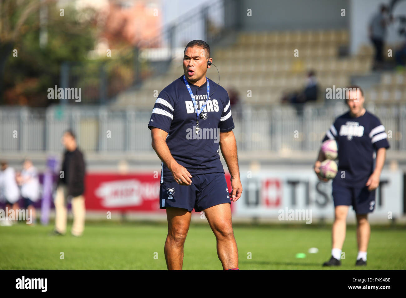 Pop pass rugby hi-res stock photography and images - Alamy