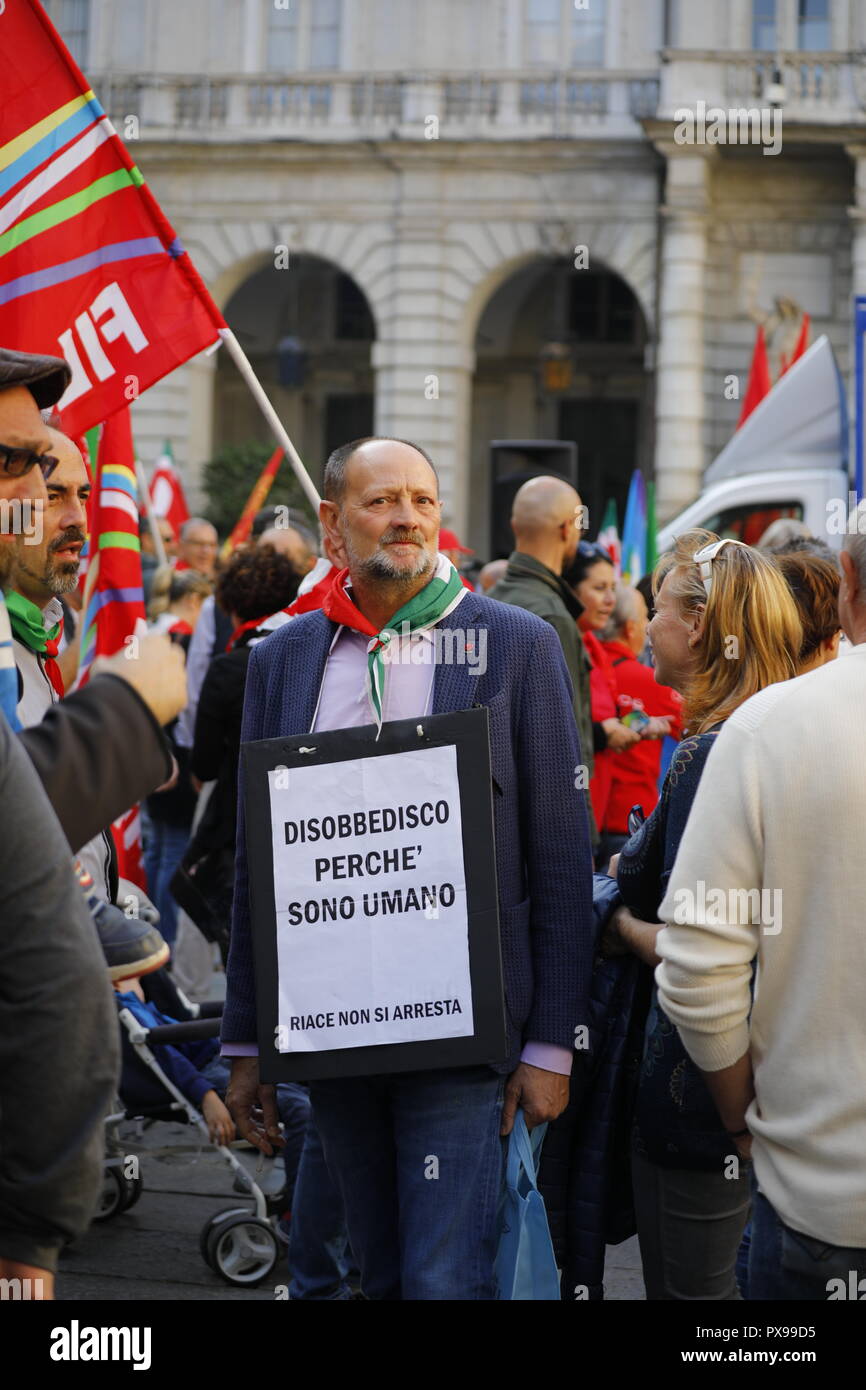 Trade unions italy demonstration hi-res stock photography and images ...