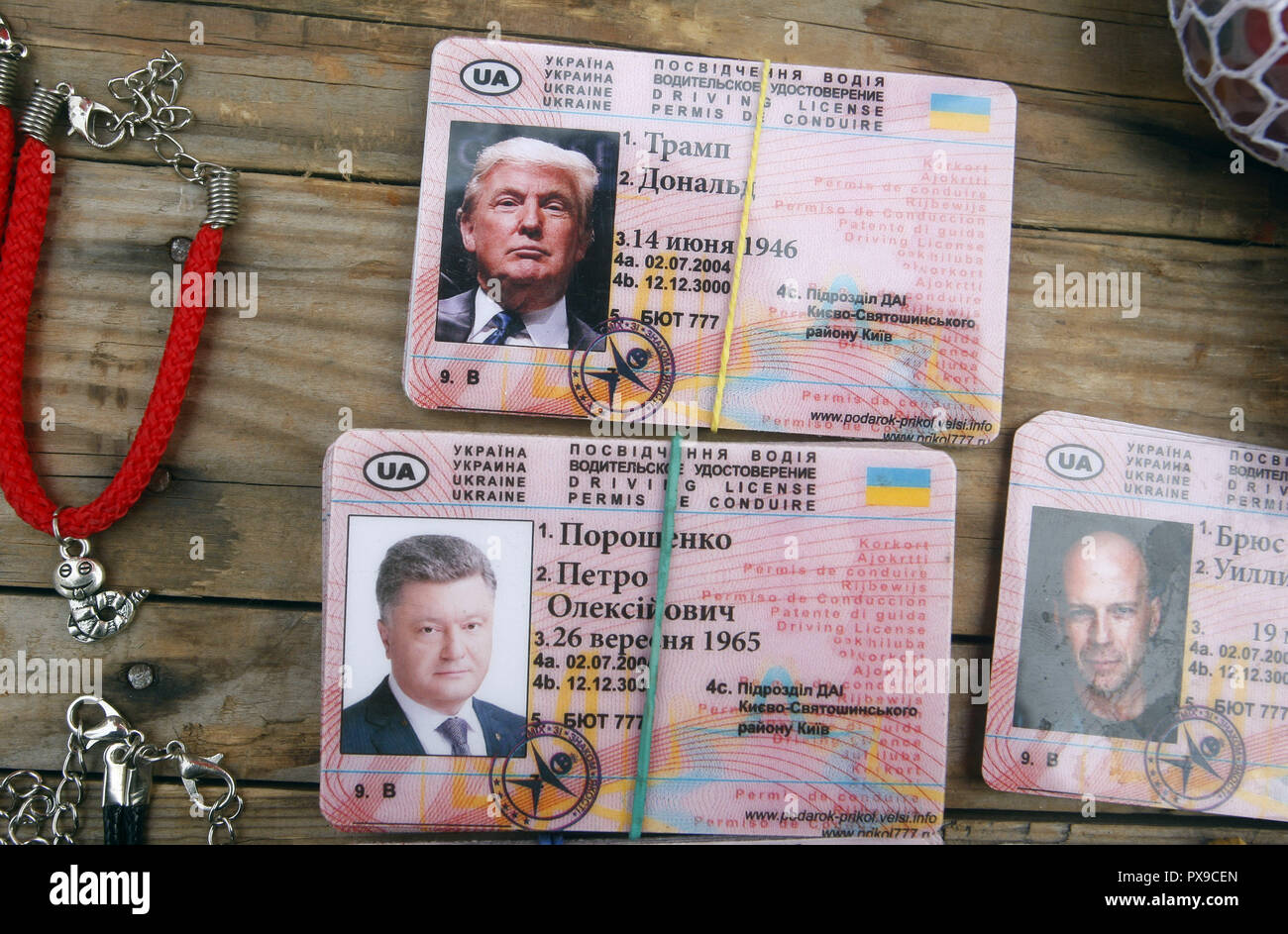 Kiev, Ukraine. 20th Oct, 2018. Souvenirs in forms of Ukrainian driver's ...