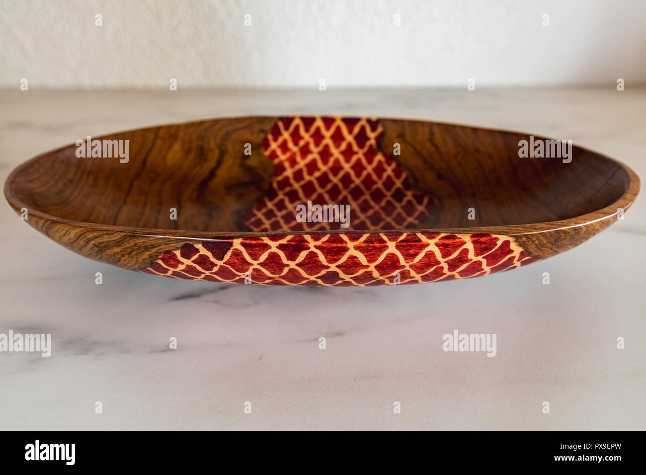 African wooden bowl hi-res stock photography and images - Alamy