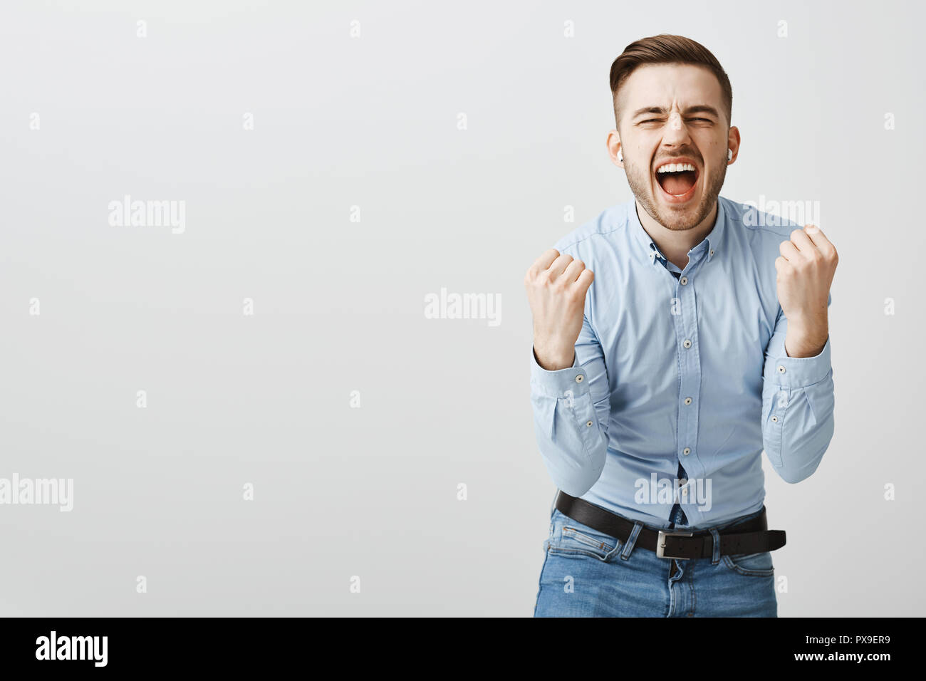 Boosing hi-res stock photography and images - Alamy