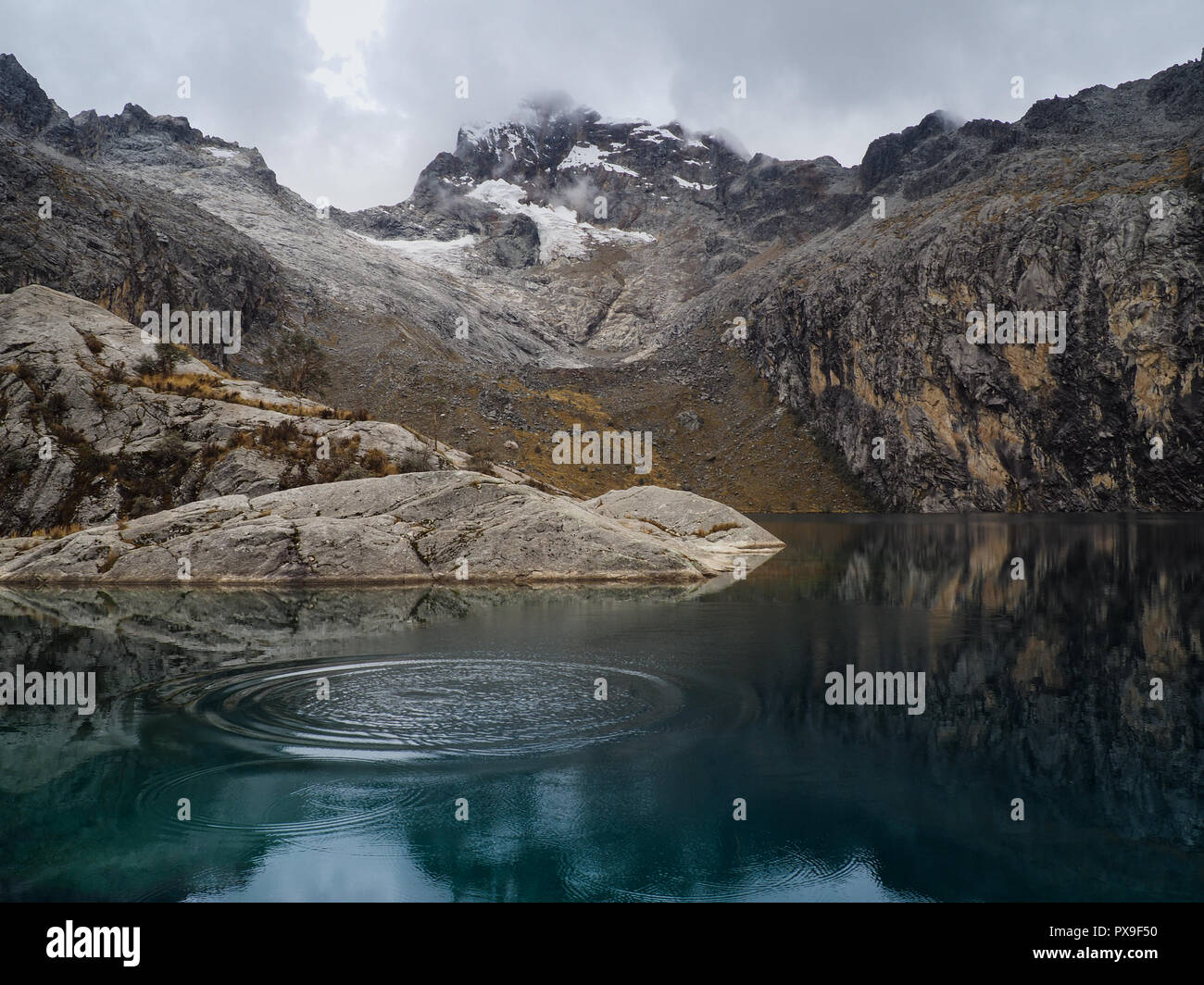 Huascaran summit hi-res stock photography and images - Alamy