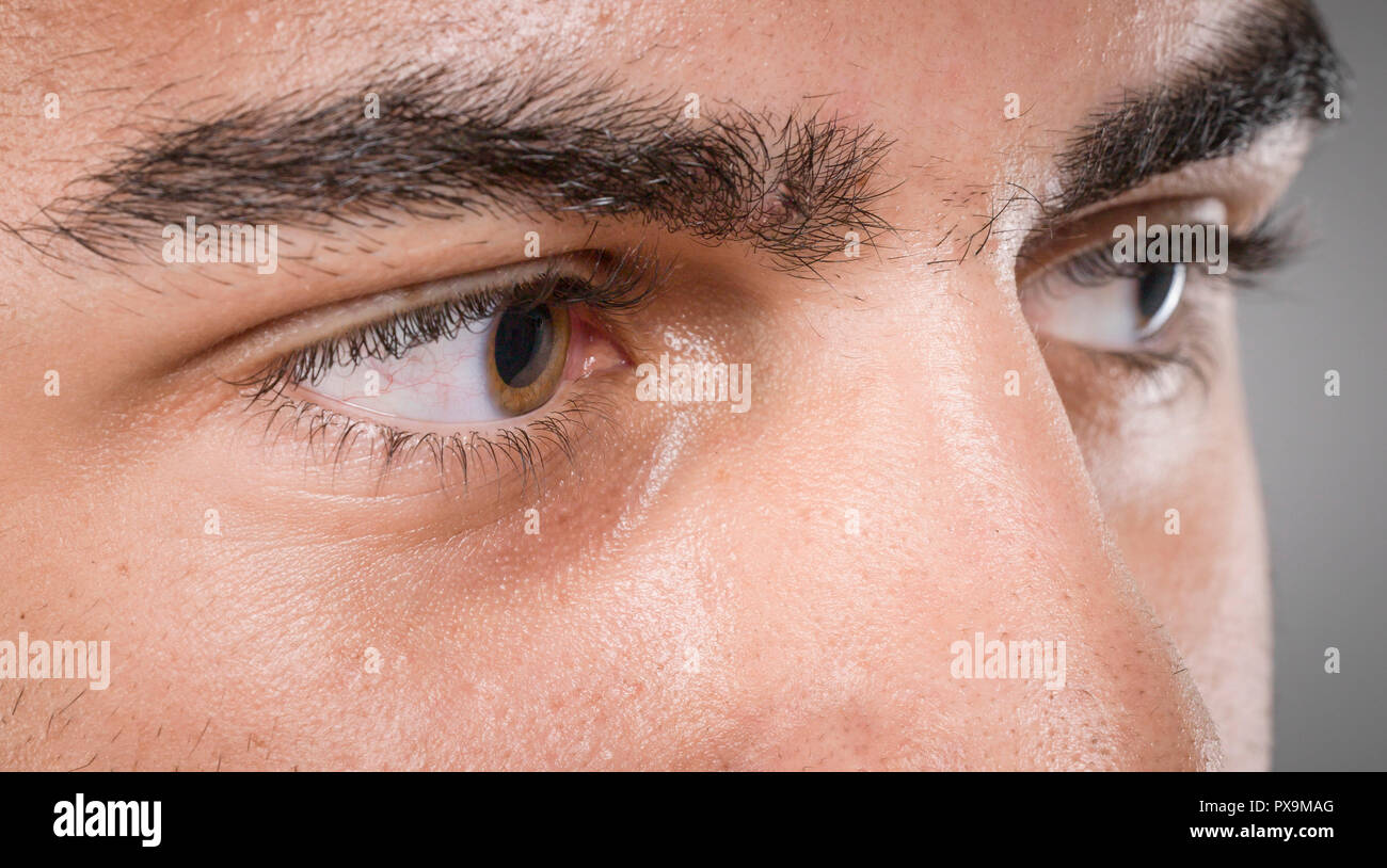 Eyes left and up hi-res stock photography and images - Alamy