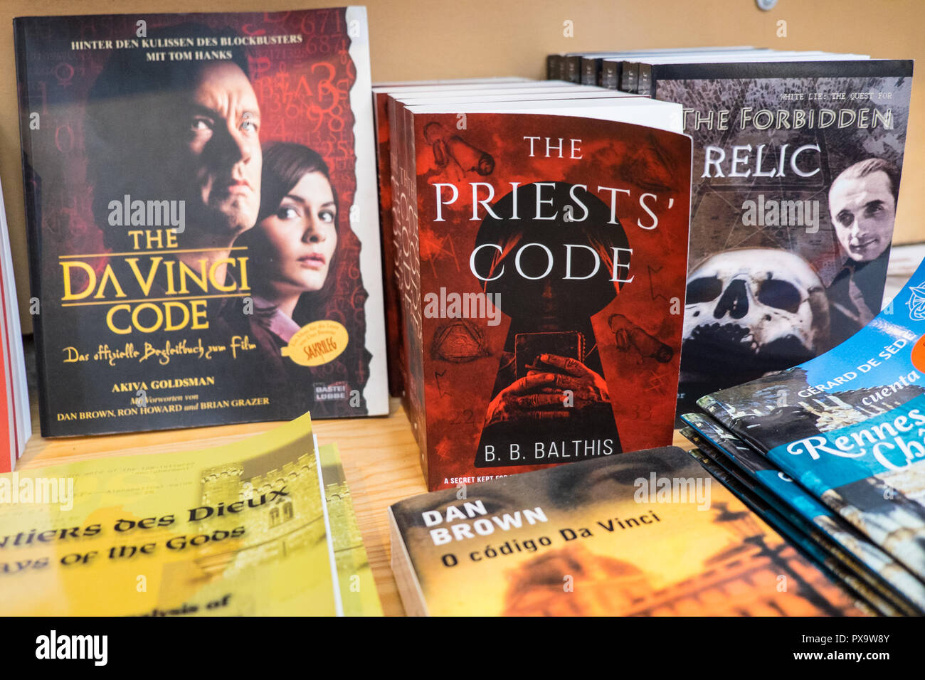 The Da Vinci Code Book Hi Res Stock Photography And Images Alamy