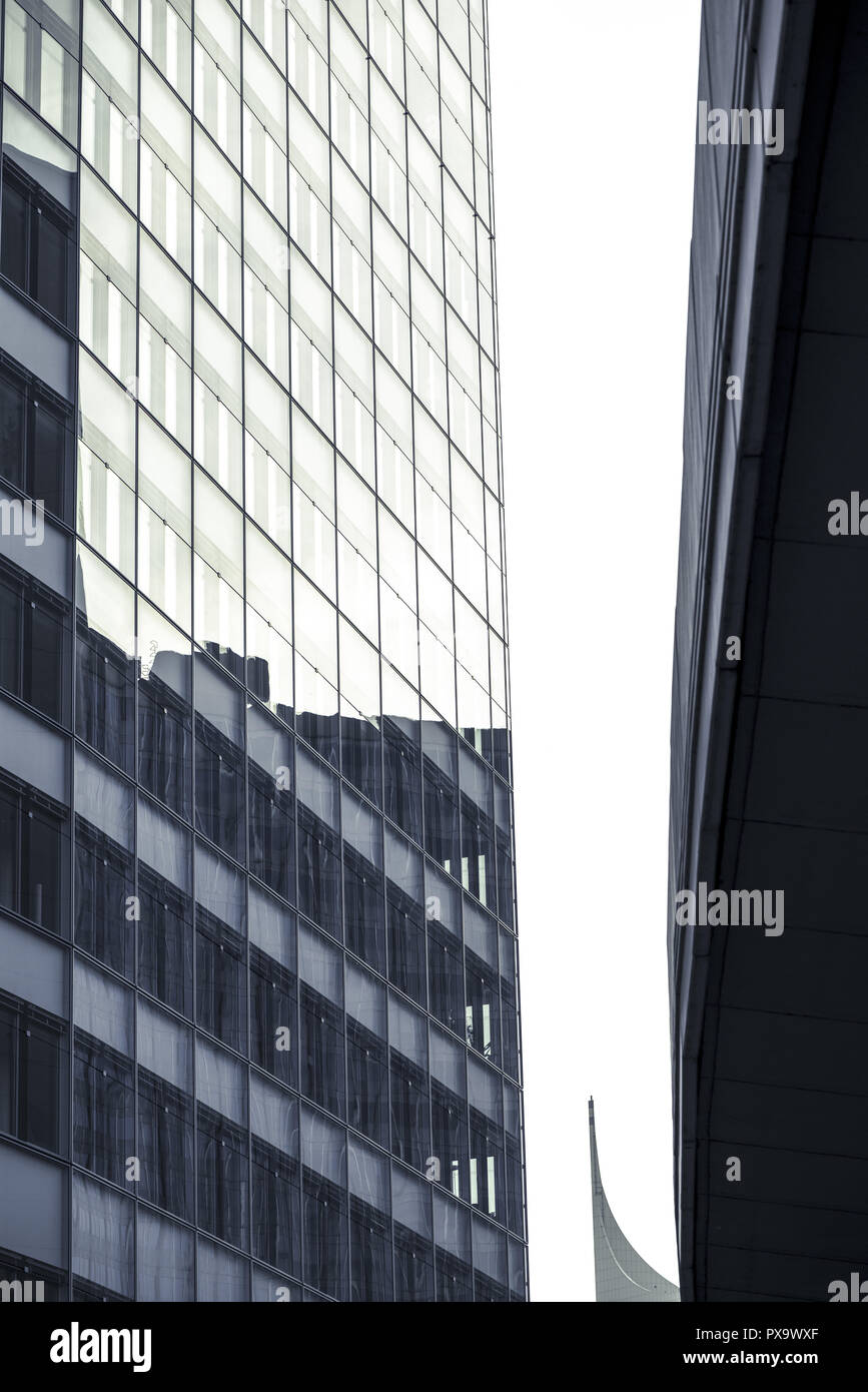 IZD Tower, Danube City, DC, Vienna, Austria Stock Photo - Alamy