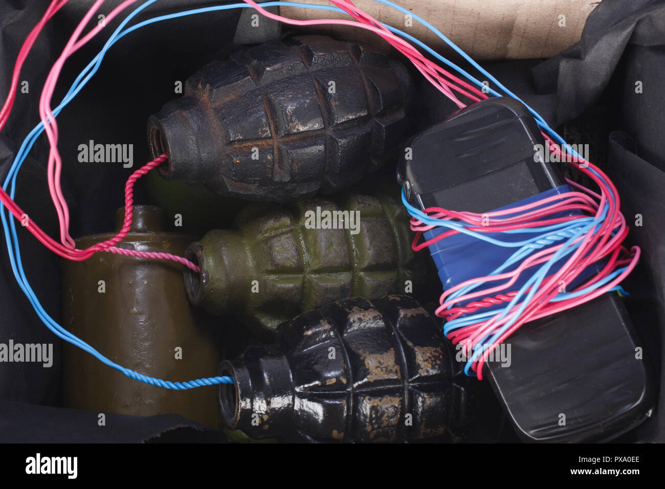 Letter bomb hi-res stock photography and images - Alamy