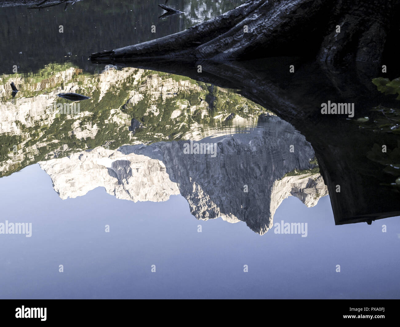 Lake Gosausee, mountain Dachstein, Austria, Upper Austria, Dachstein ...