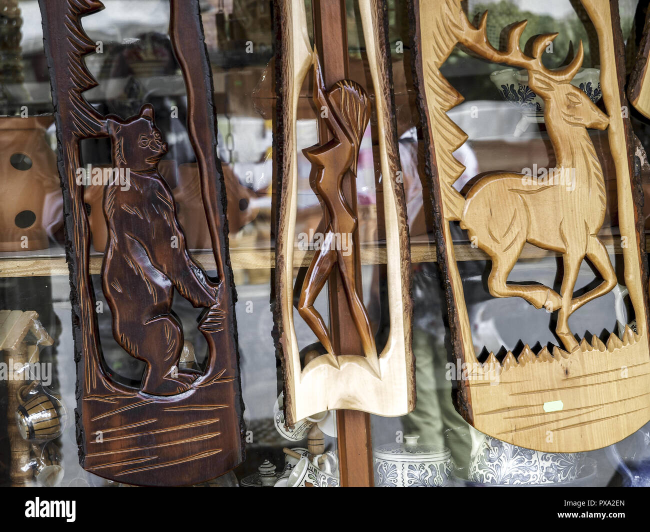 Corund, wooden souvenirs, Romania, Transsilvania, Corund (Harghita ...