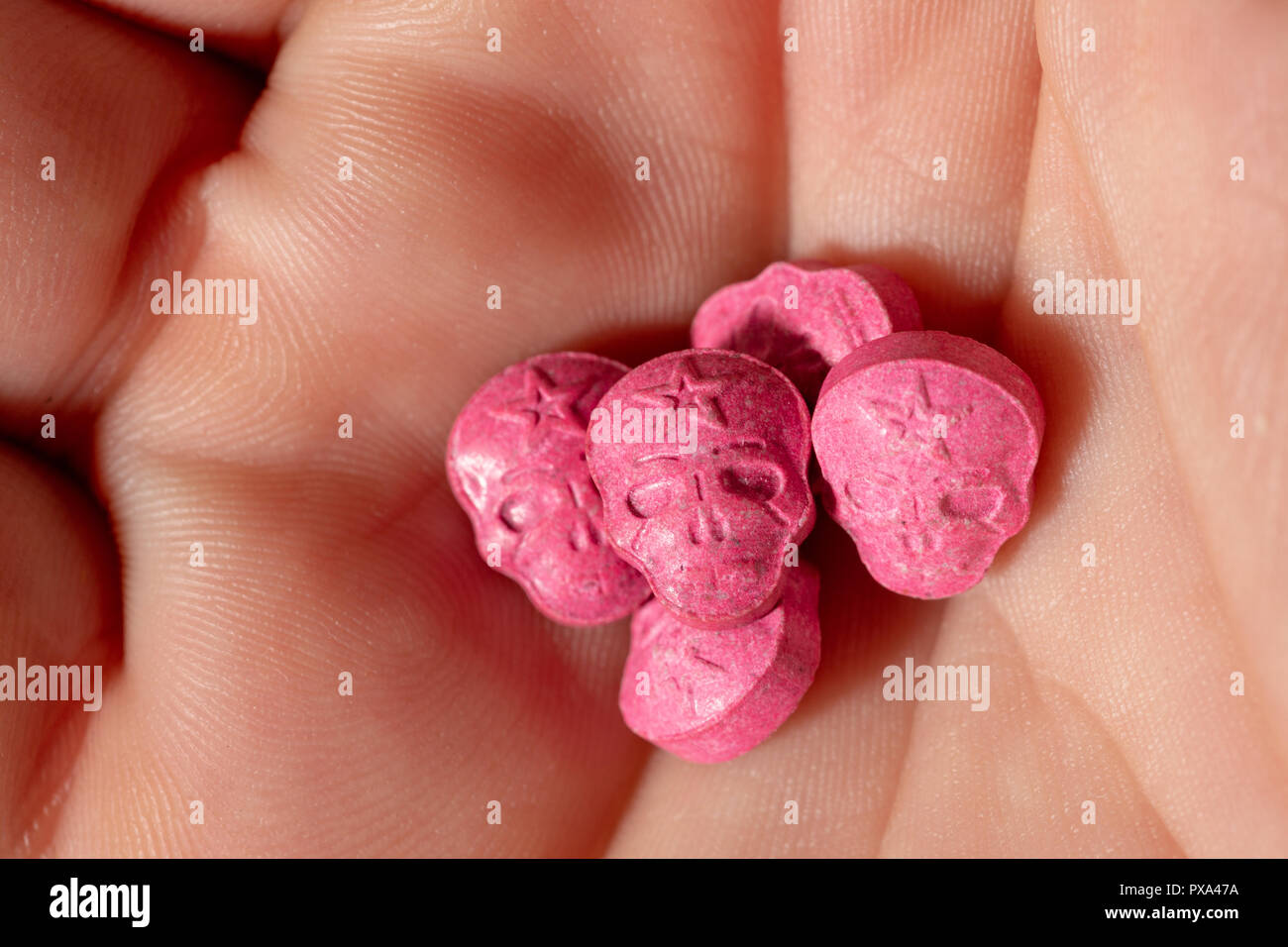 Mdma Pill Drugs Stock Photos & Mdma Pill Drugs Stock Images - Alamy