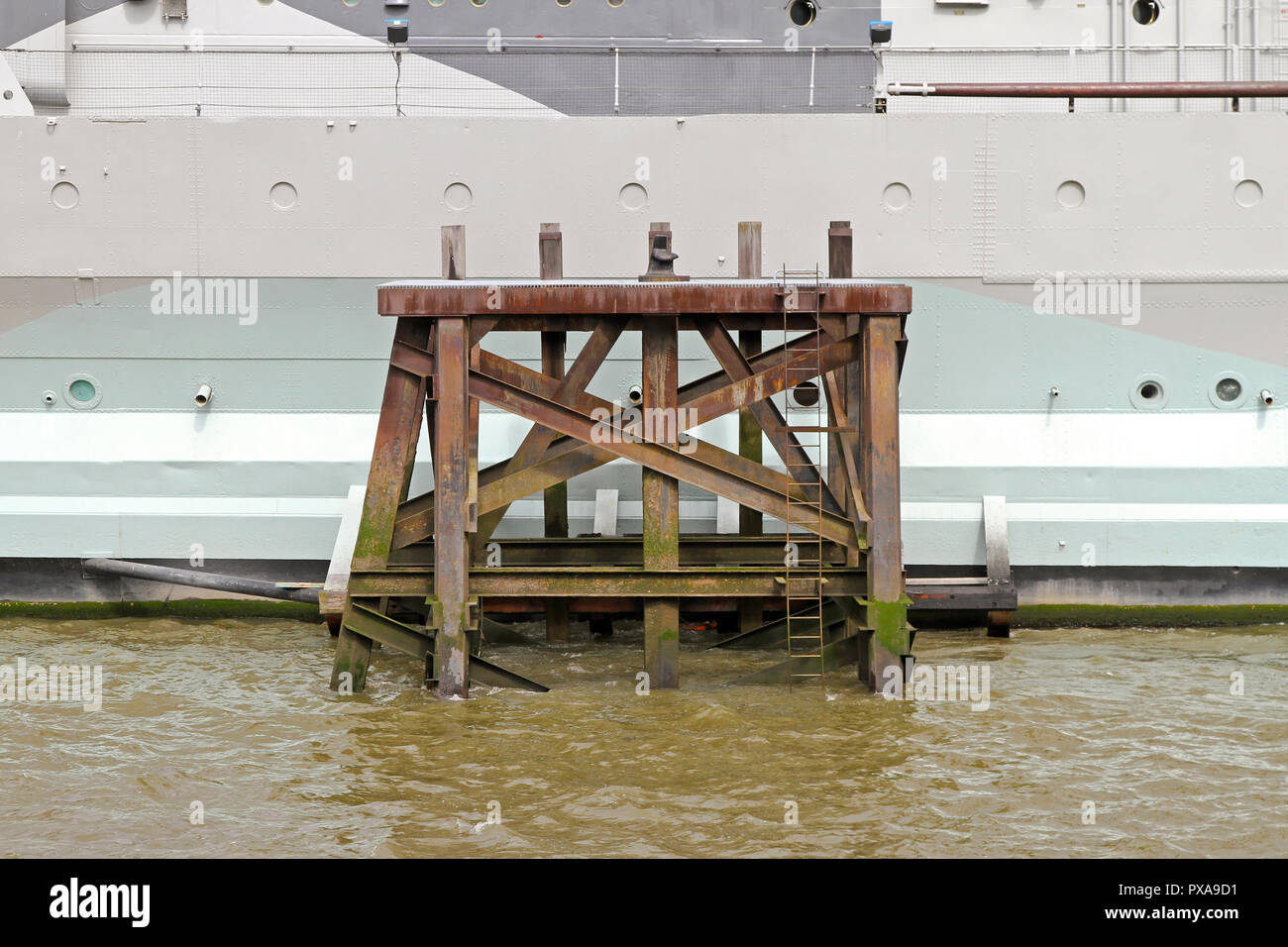 Detail of docking pier for large boat Stock Photo - Alamy