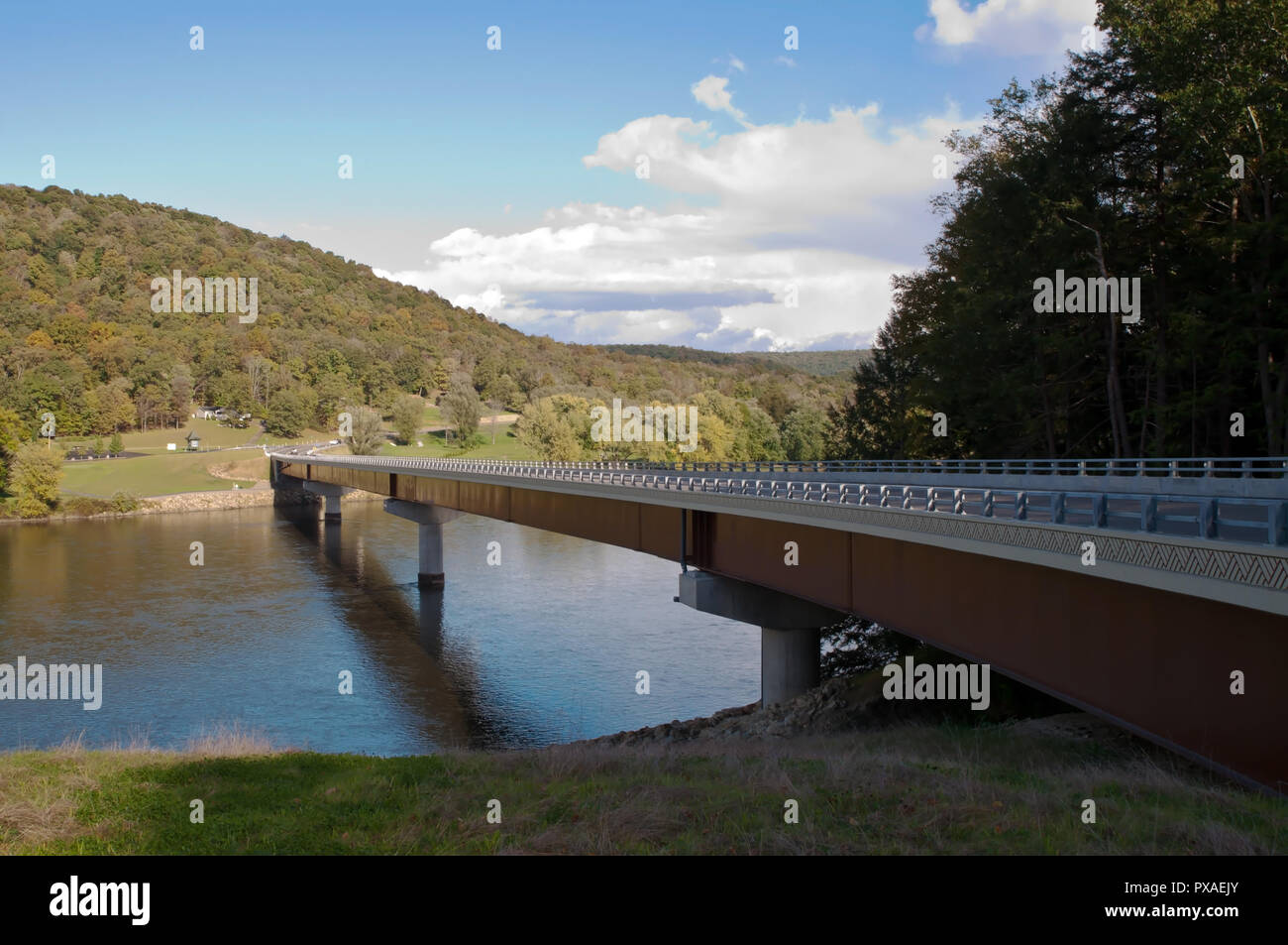 The Hunter Station Bridge over the Allegheny River on state RT 62 in ...