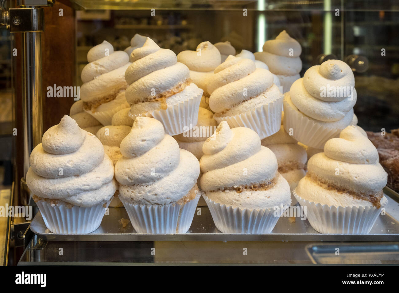 Pasteles catalan hi-res stock photography and images - Alamy