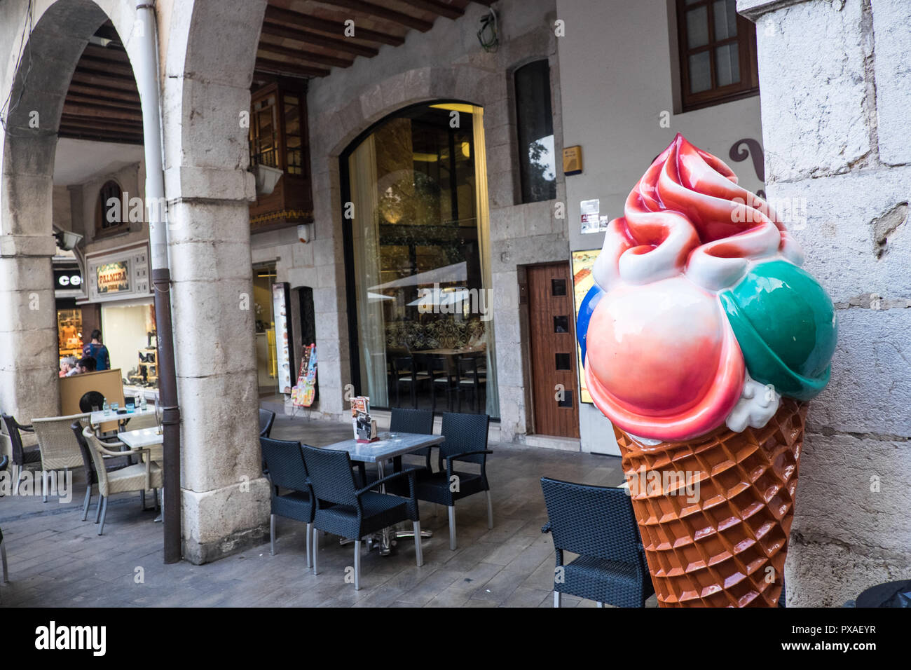 Spanish cafe ad hi-res stock photography and images - Alamy