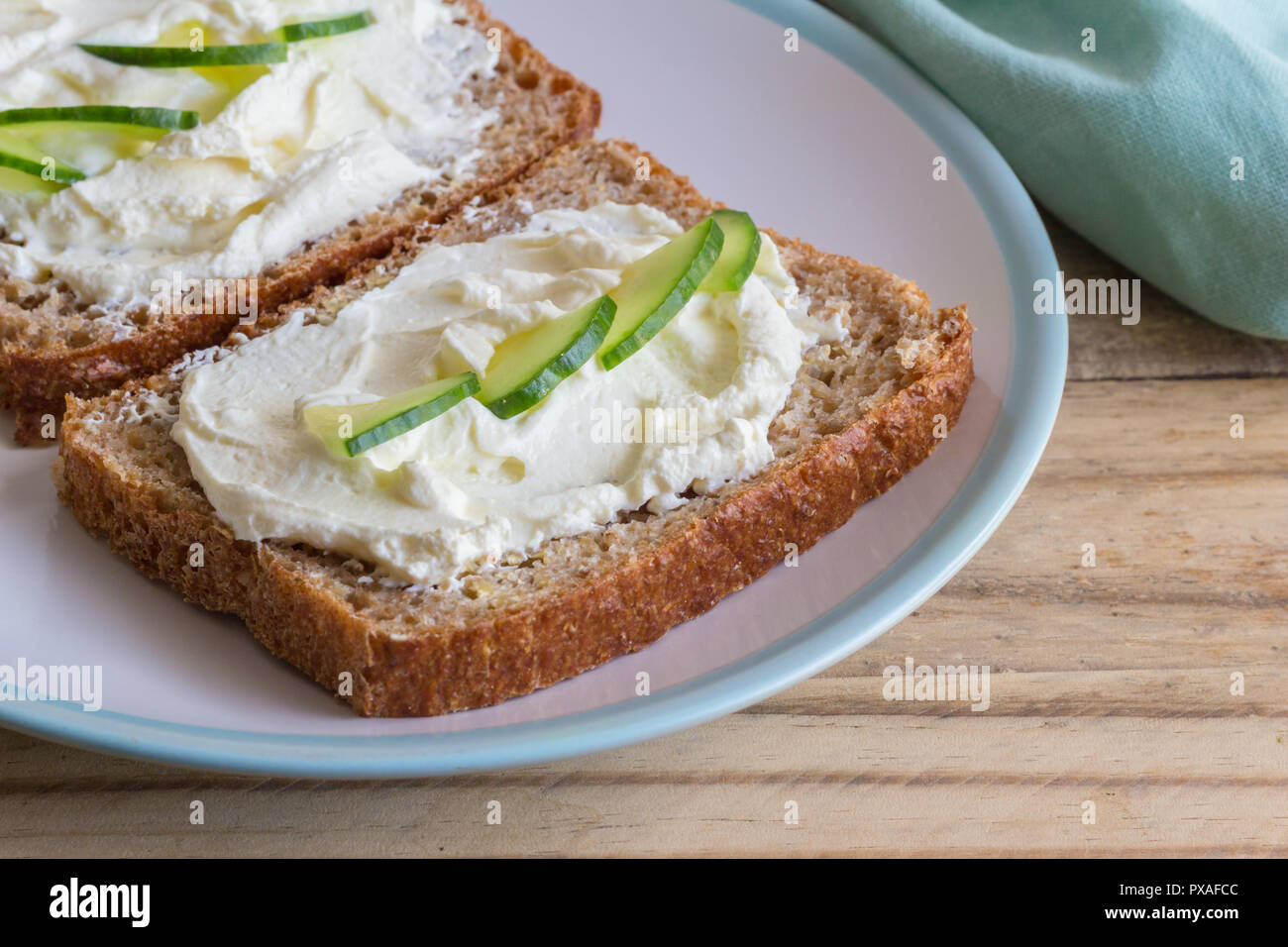 Cottage cheese bread - Slices of whole wheat bread with creamed cottage ...