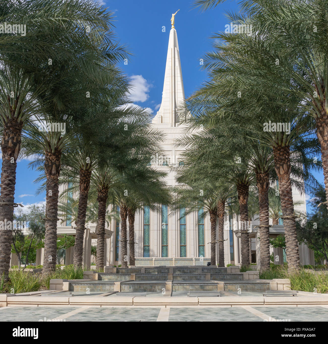 Exterior facade mormon church in hi-res stock photography and images ...