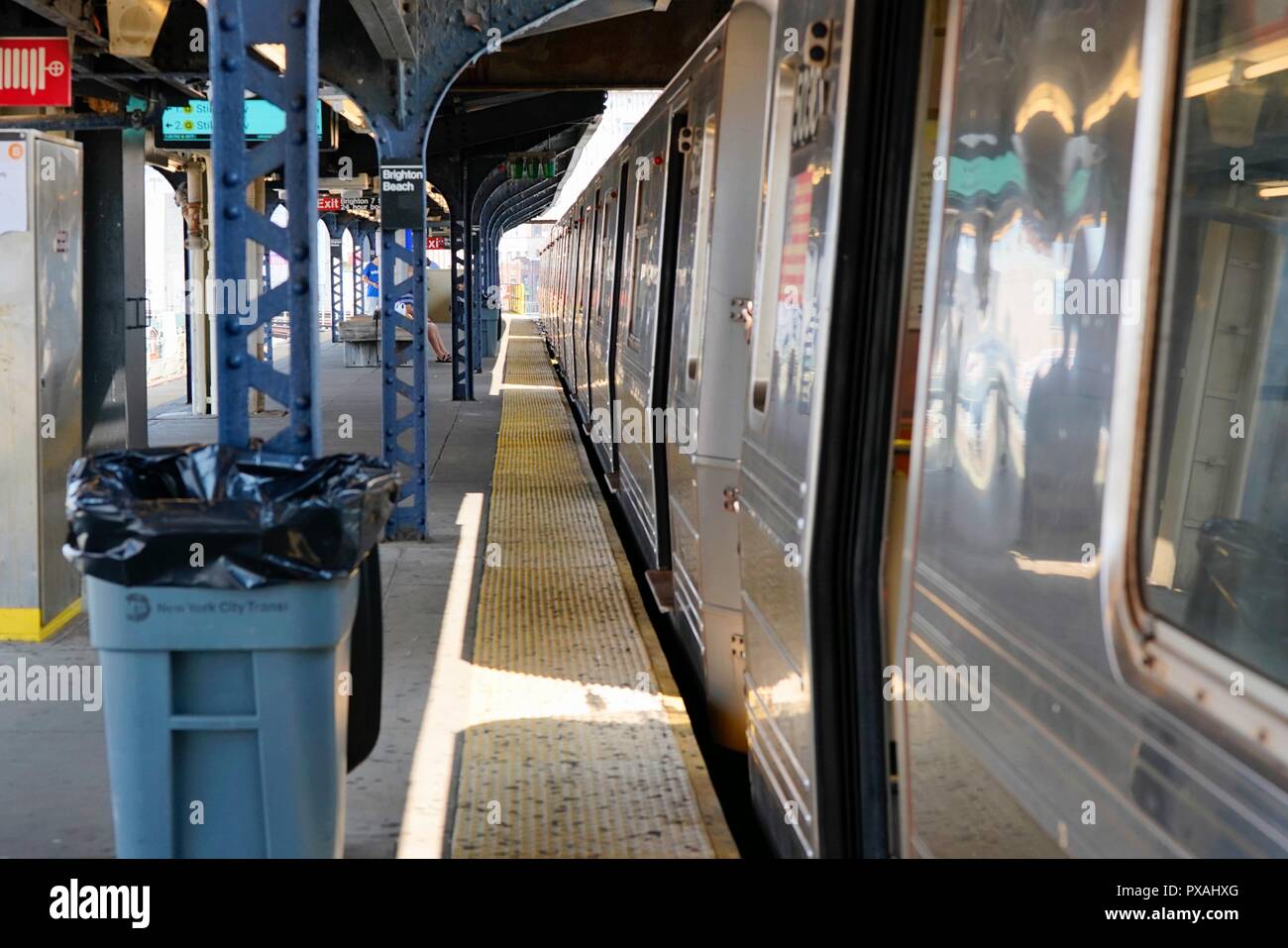 Brighton beach subway station hi-res stock photography and images - Alamy