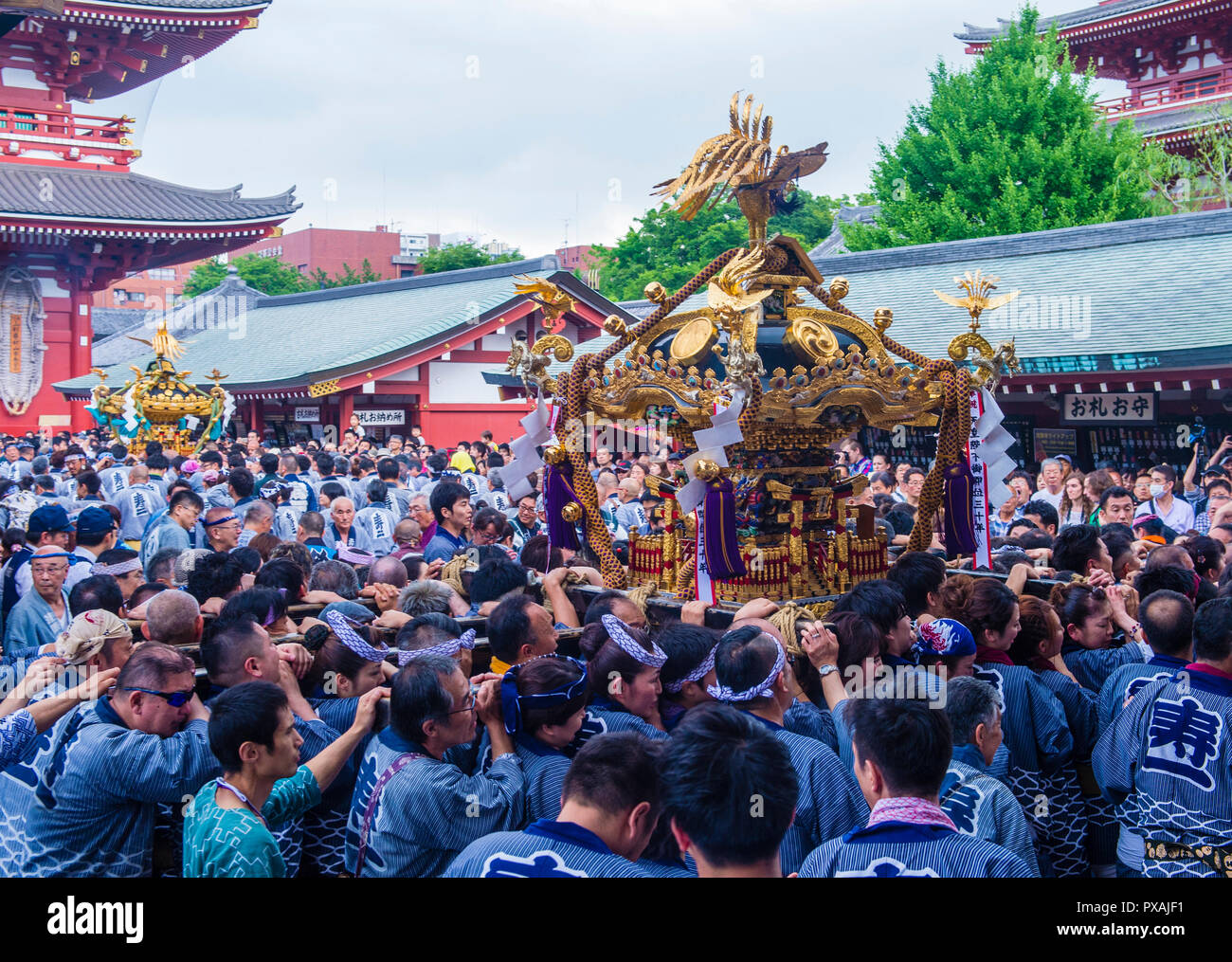 Participants in the Kanda Matsuri in Tokyo, Japan Stock Photo - Alamy