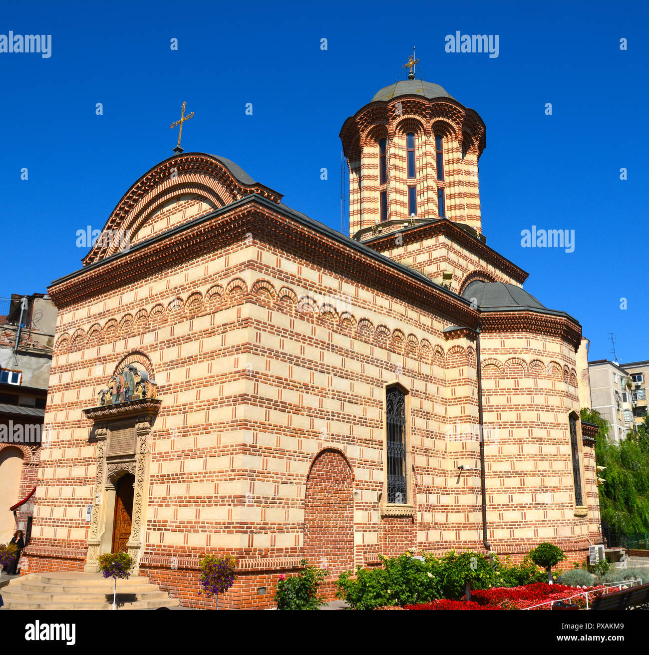 Bucharest church hi-res stock photography and images - Alamy