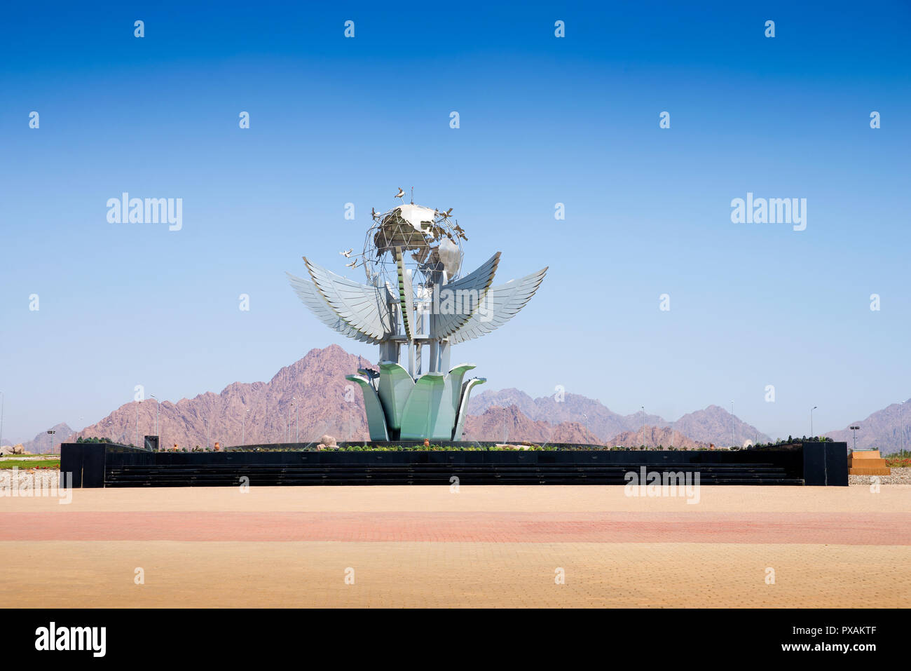 Symbols of peace hi-res stock photography and images - Alamy