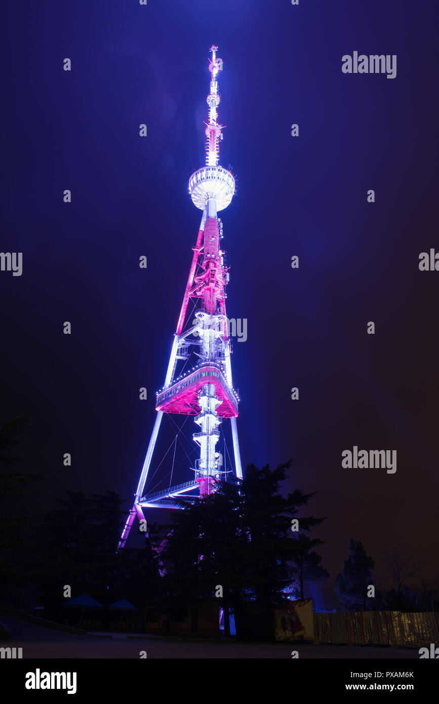 Tower support structure hi-res stock photography and images - Alamy