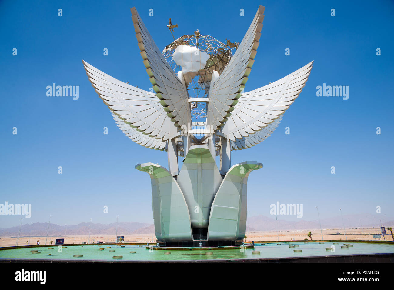 monument Peace Square Stock Photo - Alamy