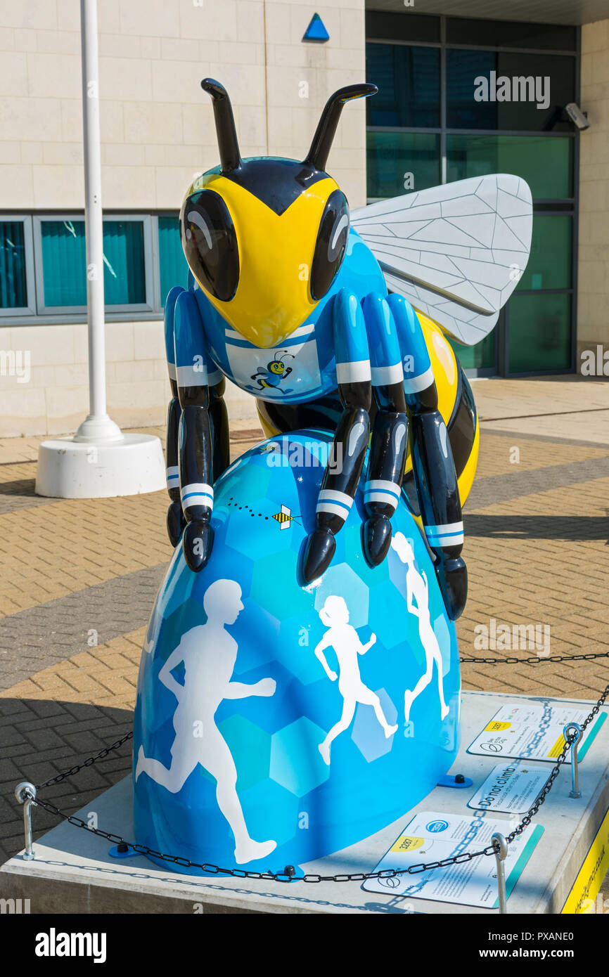 Mo, by Donna Newman. One of the Bee in the City sculptures, Manchester ...