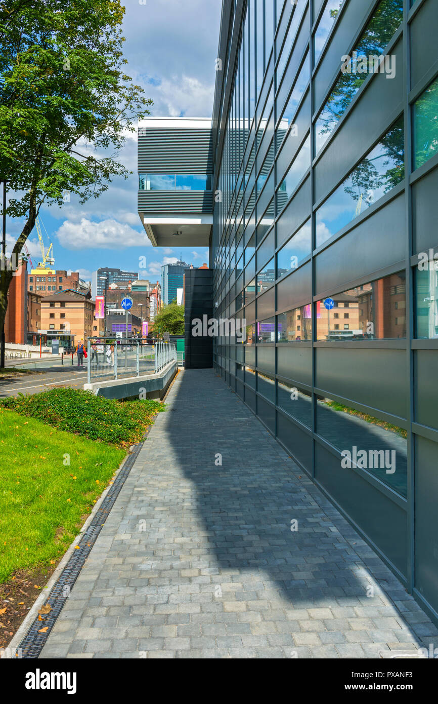 Graphene engineering innovation centre hi-res stock photography and ...