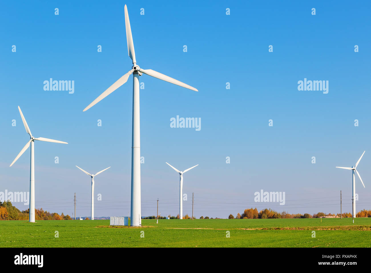 Sunny wind hi-res stock photography and images - Alamy