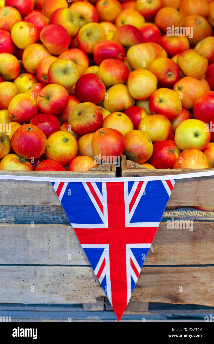 British apples flag hi-res stock photography and images - Alamy