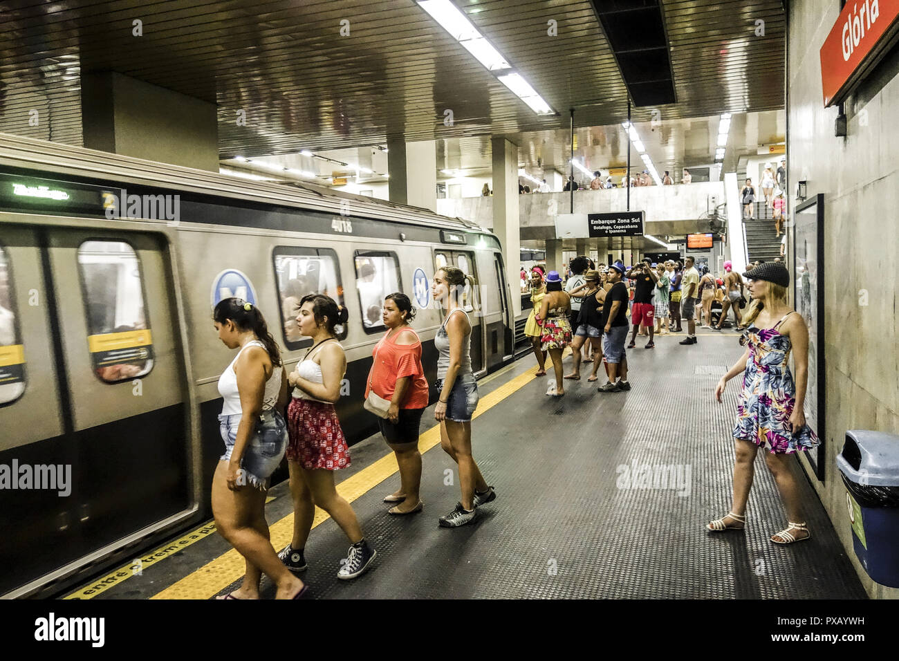 Rio de janeiro gloria hi-res stock photography and images - Alamy