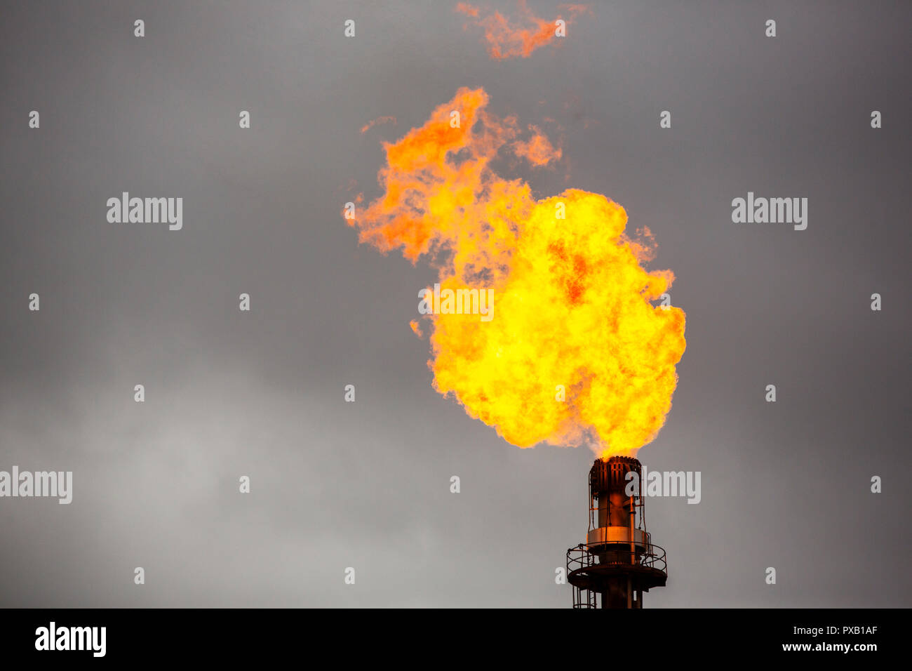 Gas Flaring Grangemouth High Resolution Stock Photography and Images ...