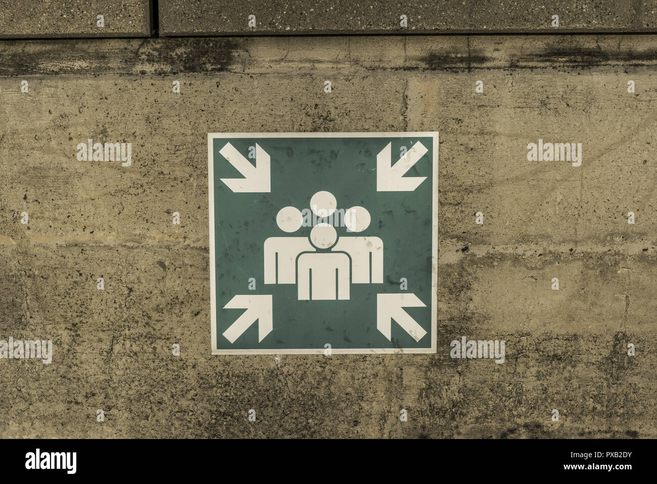 Meeting point vienna hi-res stock photography and images - Alamy