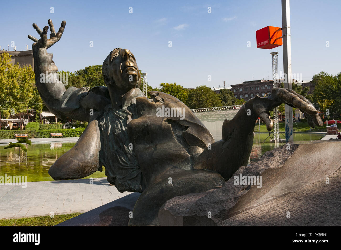Freedom square yerevan hi-res stock photography and images - Alamy