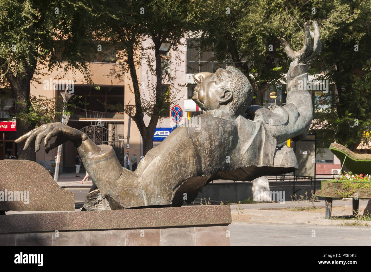 Freedom square yerevan hi-res stock photography and images - Alamy