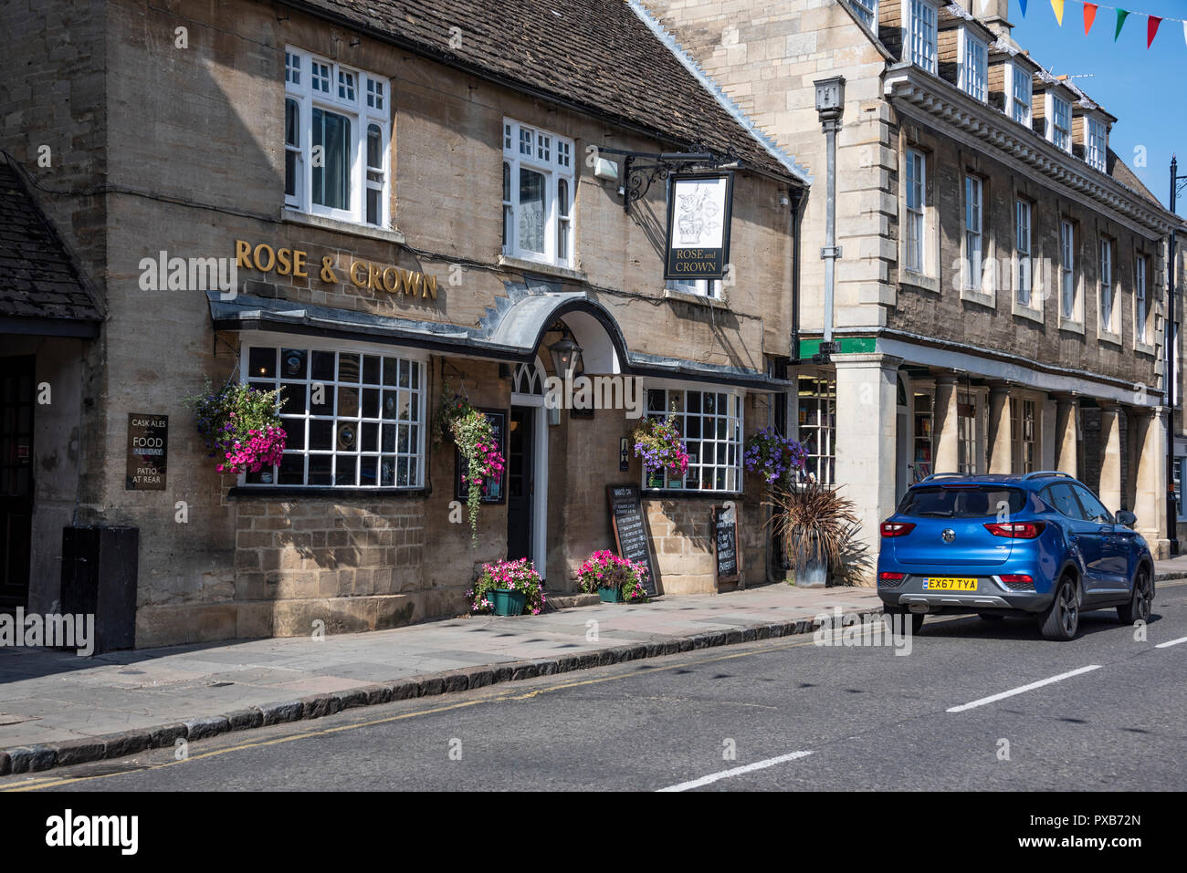 Northamptonshire pub hi-res stock photography and images - Alamy
