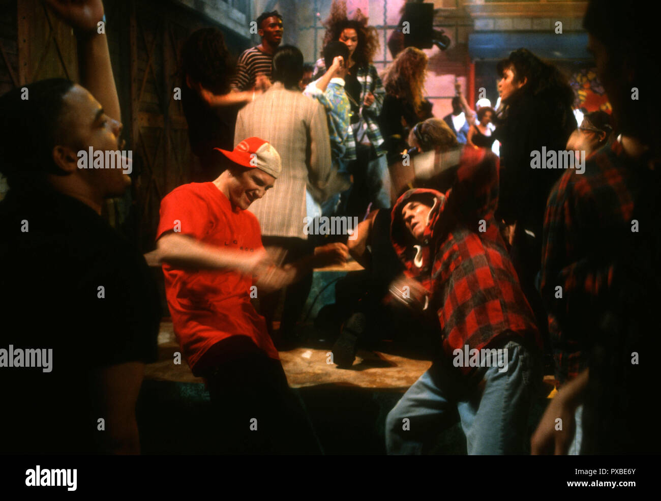 NEW YORK, NY - OCTOBER 30: (EXCLUSIVE) Television personality Eric Nies ...