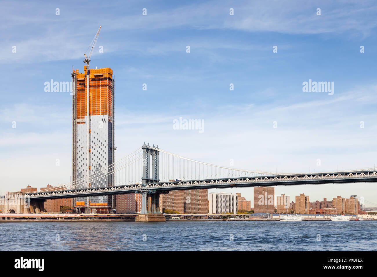 A view of Manhattan Bridge in New York City. The bridge spans the East ...