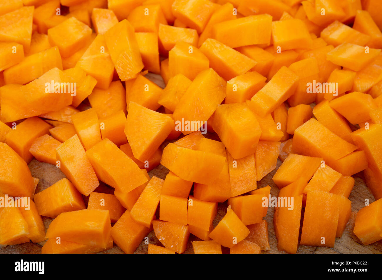 Square cut carrots hi-res stock photography and images - Alamy