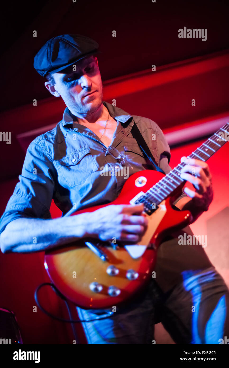 Electric player hi-res stock photography and images - Alamy