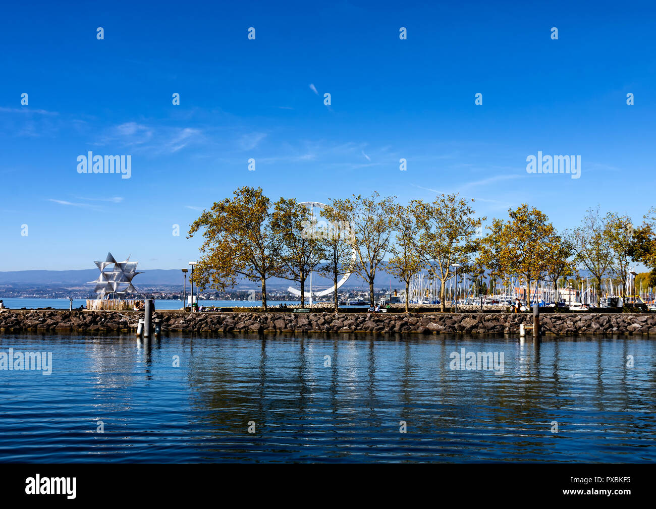 Lake Geneva Beauty Stock Photo - Alamy